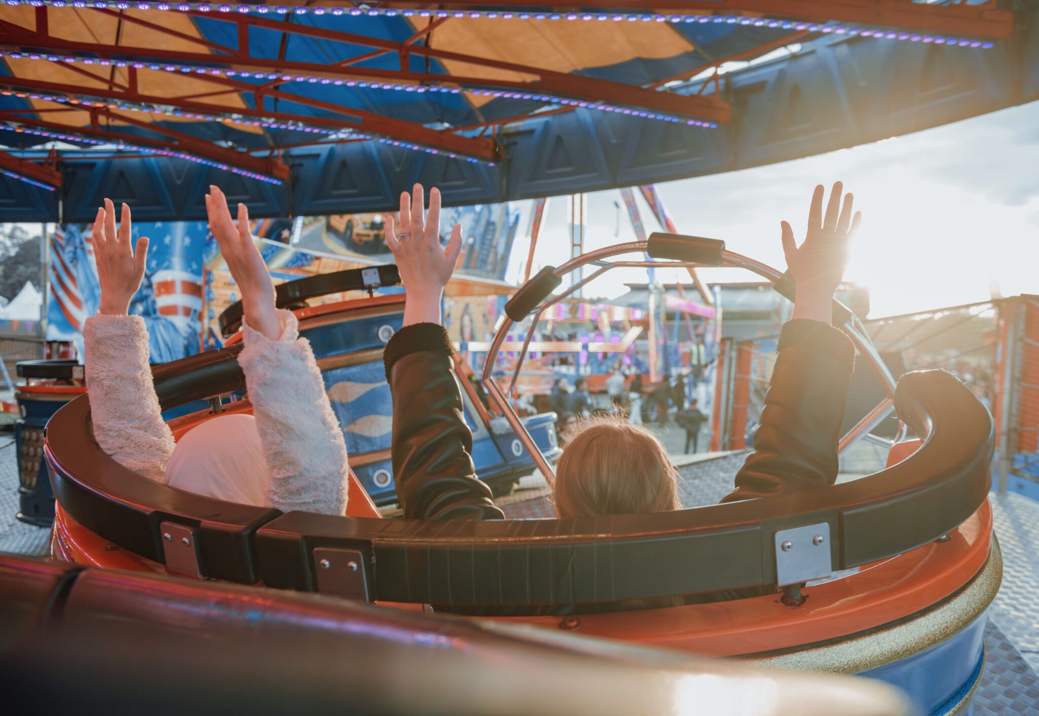 Axels Tivoli & Nöjesfält - Stiftelsen Järvaveckan