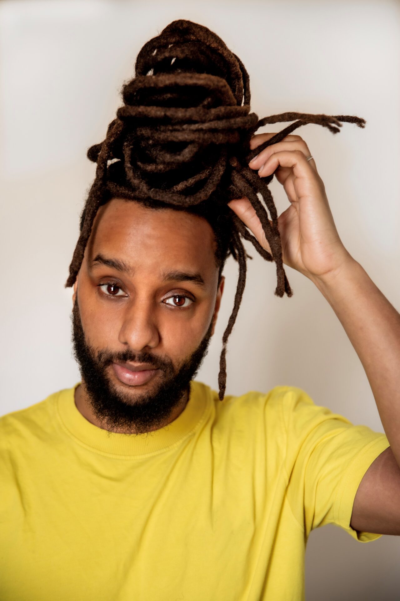 Konstnärsamtal: Teddy Goitom och Simon Matiwos - Stiftelsen Järvaveckan